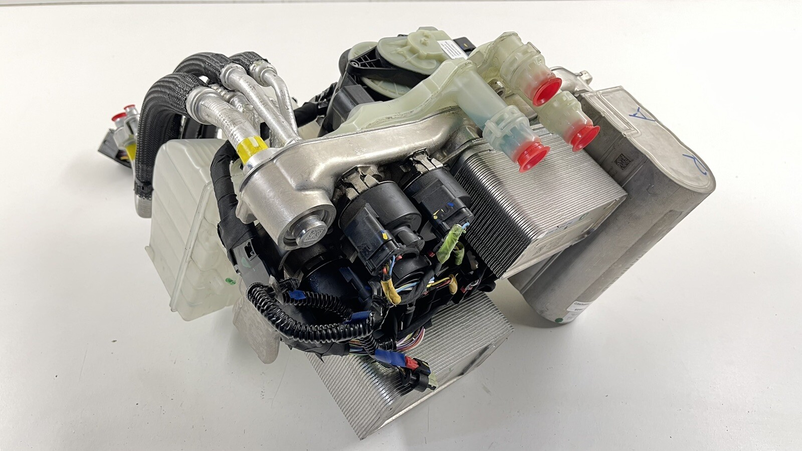 21-23 TESLA MODEL 3 SUPER MANIFOLD REFRIGERANT CHILLER W/ COOLANT ...