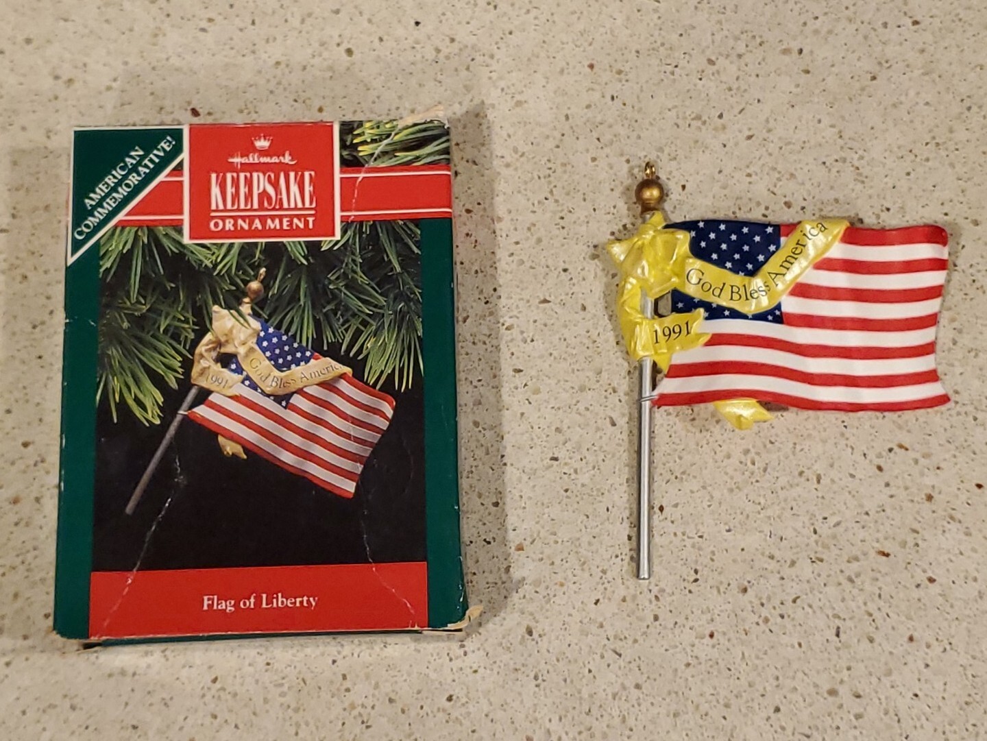 Hallmark 1991 American Armed Forces Commemorative Flag of Liberty ...