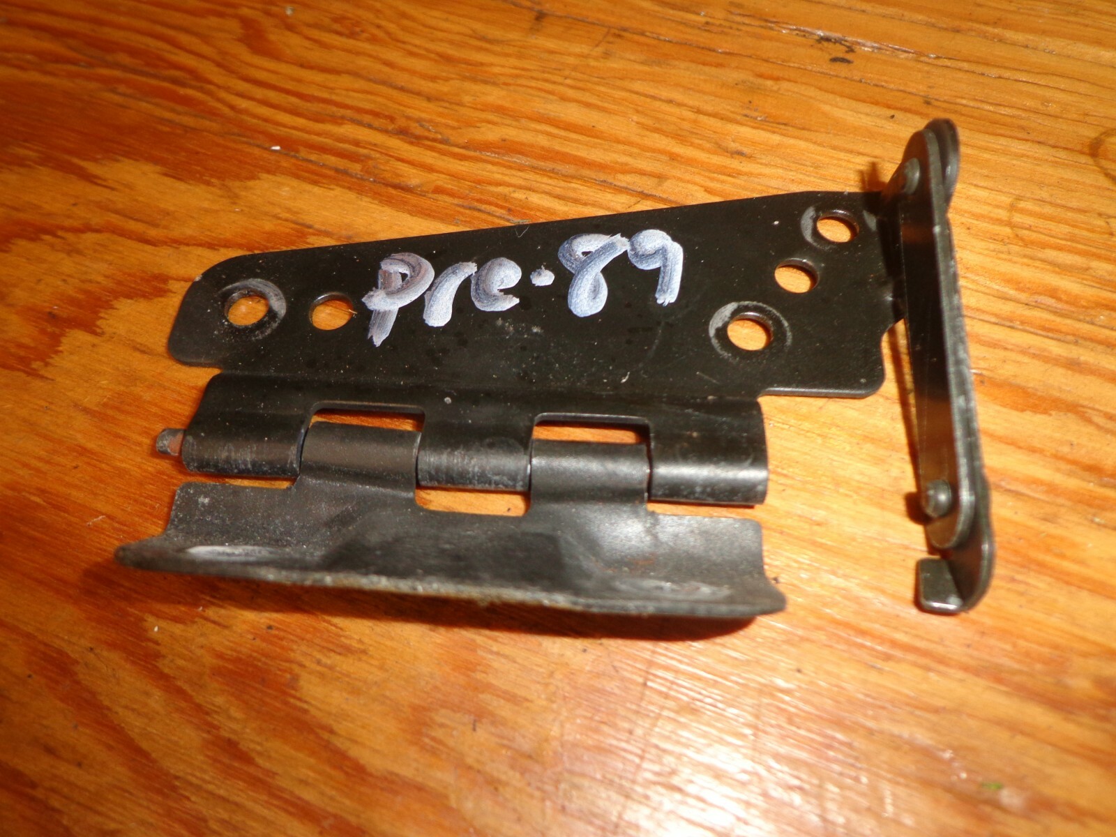 Toyota Supra MK3 1986.5-89 Center Lid Hinge for arm rest Only OEM | eBay