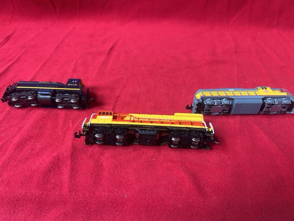 18 N Scale Engines Different Brands Bachman, Yugoslavia, Atlas, Life ...