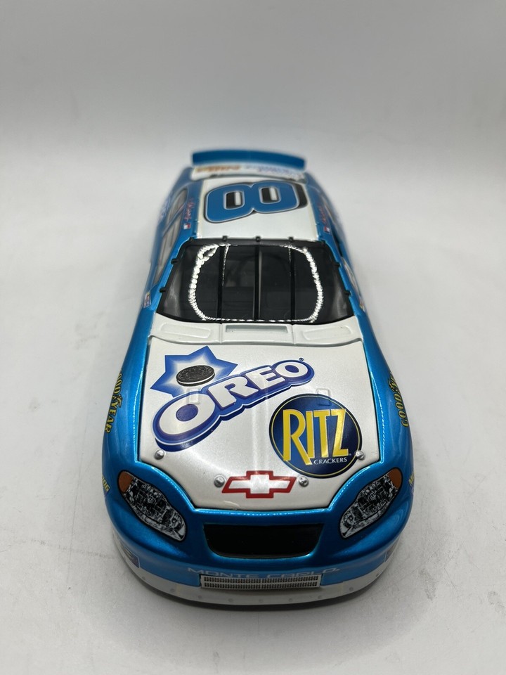 2004 Dale Earnhardt Jr #8 Oreo Ritz Chevy 1/24 NASCAR Diecast | eBay