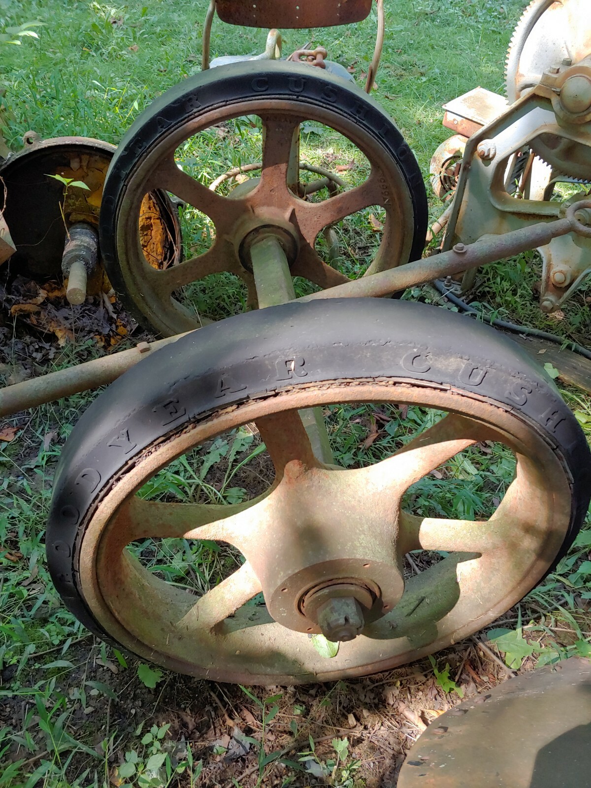 Antique Axle with 2 Wheels, the same as Mack Truck Wheels | eBay