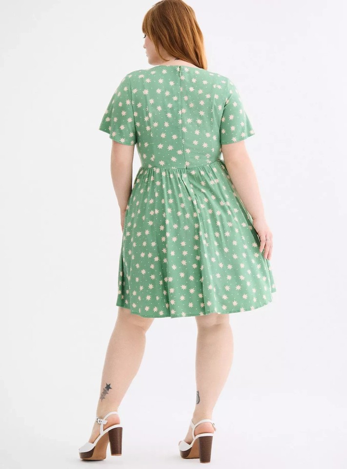 Retro Chic Flutter Swing Dress Women's Plus Size 26 Starburst | eBay