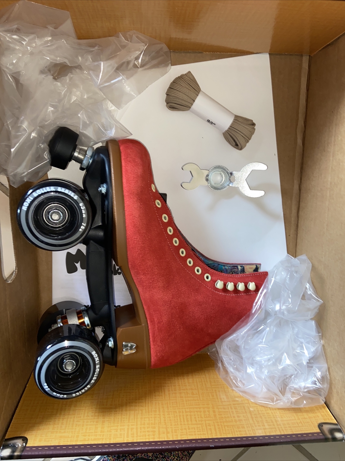 New Moxi Lolly Poppy Red Roller Skates Men Size 7 = Women 8-8.5 Suede ...