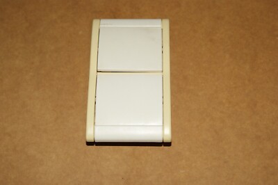 Legrand SAGANE Pollen Plaque Double Verticale 2 Interrupteur vat vient ...