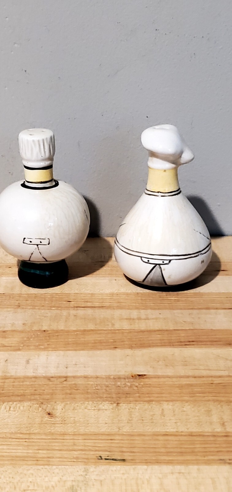 Vintage Pottery Fat Chefs Salt and Pepper Shakers | eBay