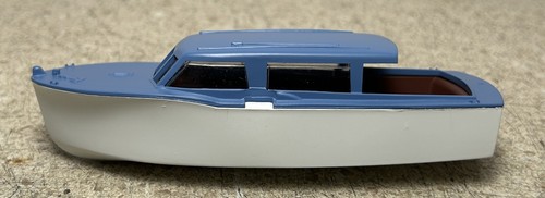 Vintage HO Scale Boat with Blue Deck/White Hull by Athearn (TS CR-0623 ...