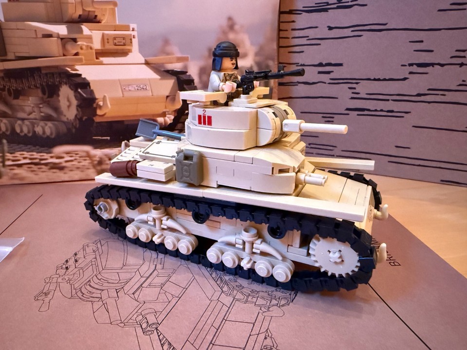 Brickmania Carro Armato M13/40 BKM2542 aus Original Lego passend zu ...