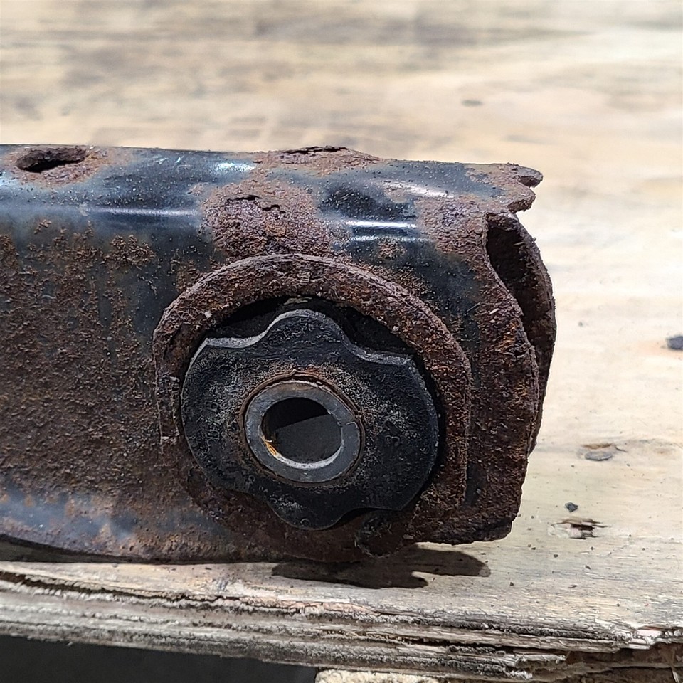 98-02 Camaro Z28 Rear Suspension Differential 2.73 Ratio Automatic ...