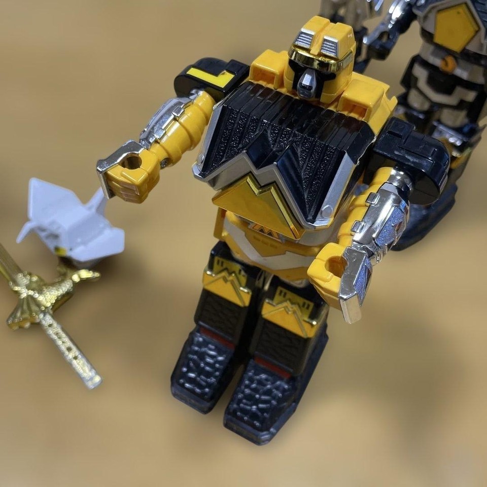 Power Rangers Mighty Morphin Alien Kakuranger DX Muteki Shogun Ninja ...