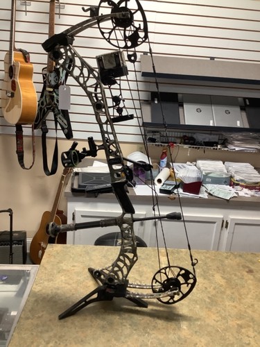 Mathews V3X 33 Compound Bow & Accessories | eBay
