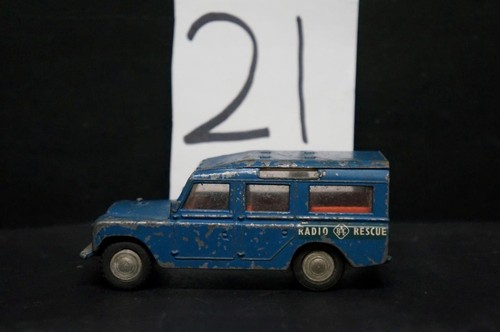 LOT 21 TRIANG SPOT ON LWB LAND ROVER RADIO RESCUE VINTAGE DIE CAST TOY ...