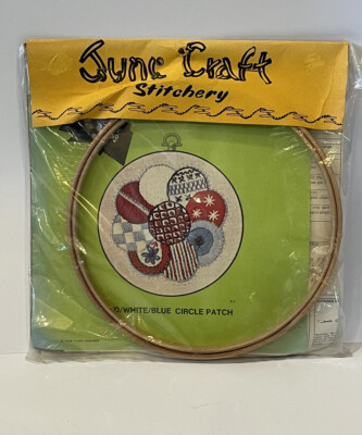 Vintage June Craft HOOP-N-FRAME Stitchery Kit Red White Blue Circle ...