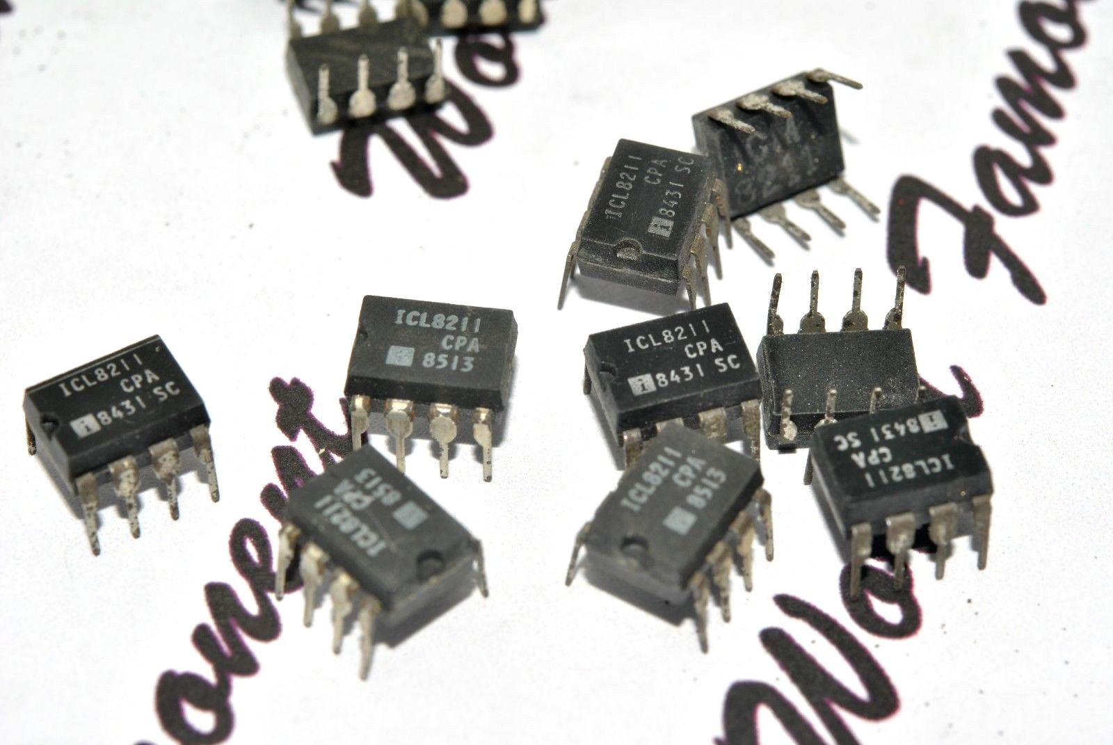 4PCS - ICL8211CPA DIP-8 Integrated Circuit / IC - NOS | eBay