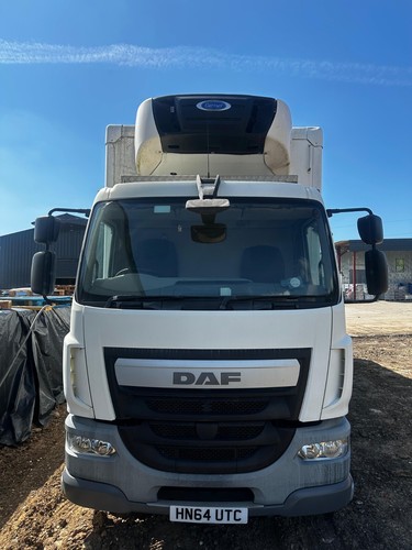 DAF TRUCKS LF 220 EURO 6 FA 18T White 2015 Manual Boxed Lorry With Tail ...