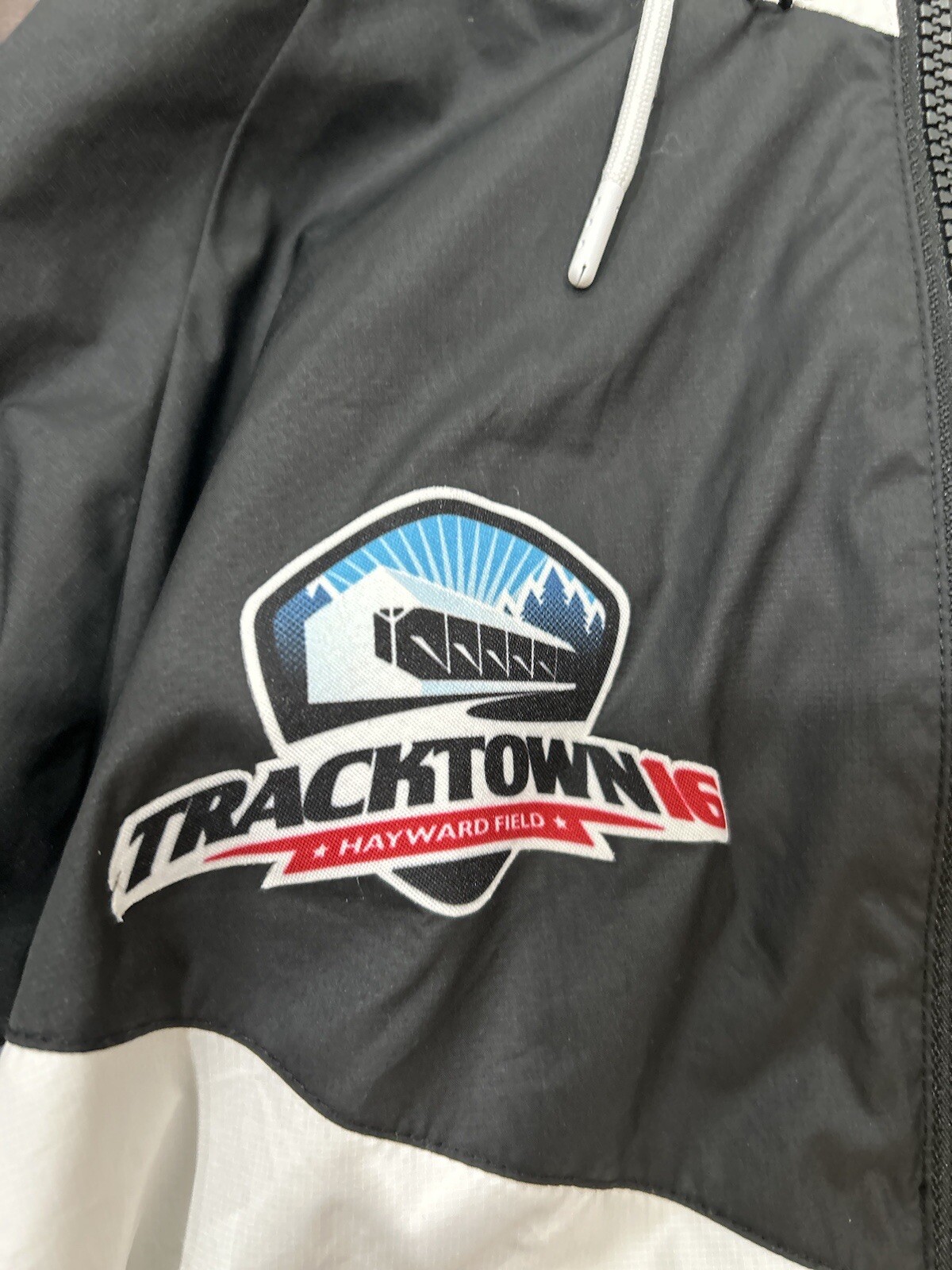 Nike Olympics Track Town USA Track And Field Size Lar… - Gem