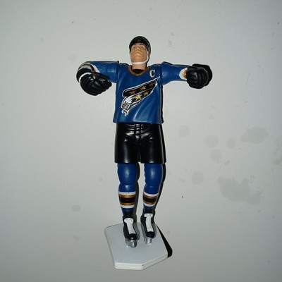 2000-2001 Hasbro NHL Adam Oates figurine Capitals Starting Lineup (SLU ...