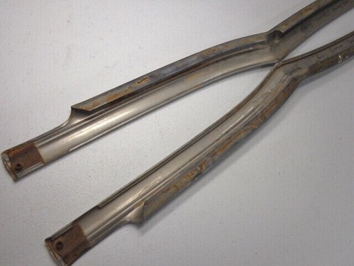 1955-1957 Chevrolet Belair 4 Door Sedan Belt Line Molding Trim Reveal ...