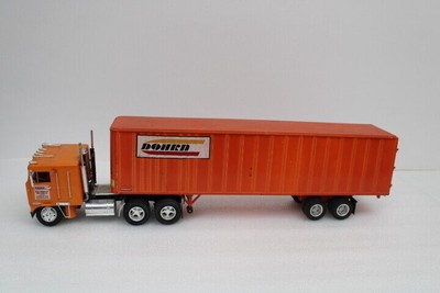 Kenworth 1/25 Scale Model Semi Truck And Trailer Model Kit Built ...