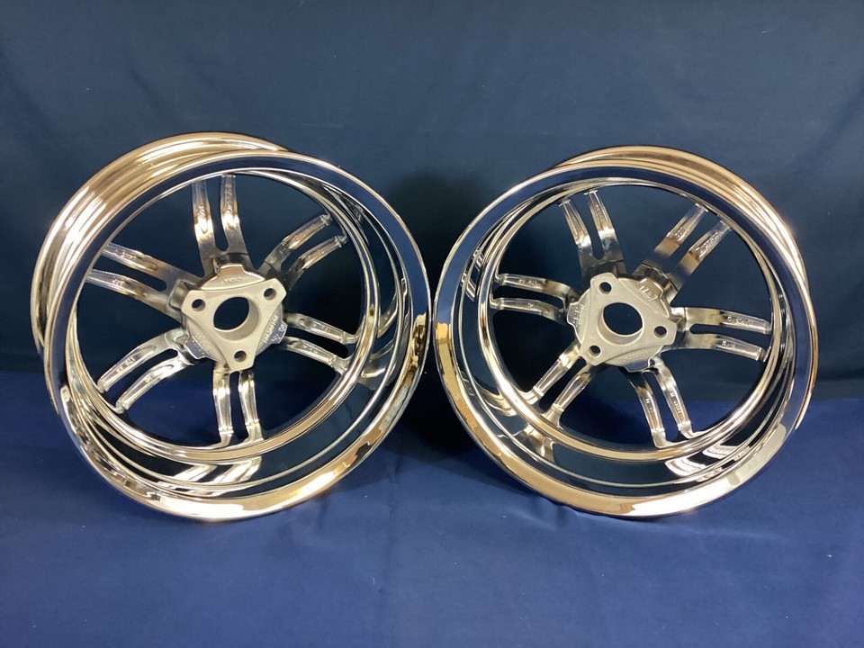 NEW (2 Rims) Rim Can-Am Spyder RT Smoked Chrome 14" Wheel Kit ...