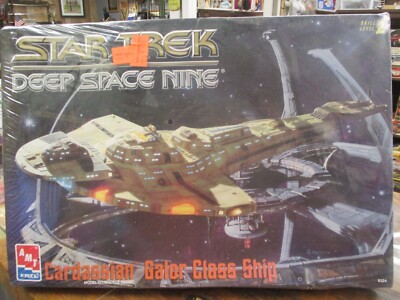 AMT ERTL Star Trek Deep Space Nine Cardassian Galor Class Ship Kit 8324 ...