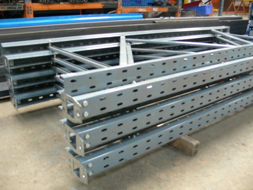 Used Dexion Speedlock Pallet Racking Frame 900mm deep various heights ...