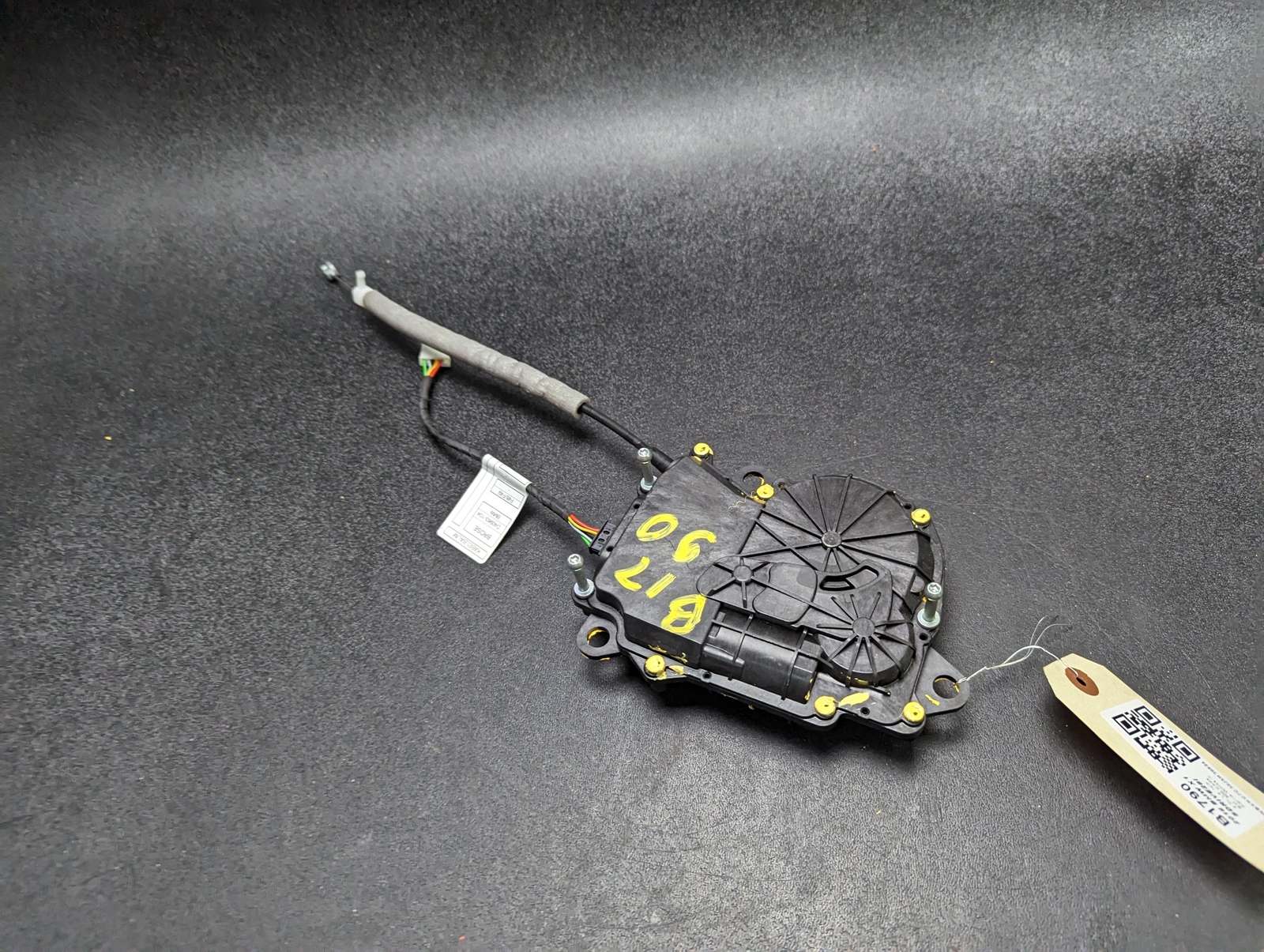 Rear Tailgate Lock Actuator 2018 BMW X1 51247374006 2016 2017 2020 2021 ...