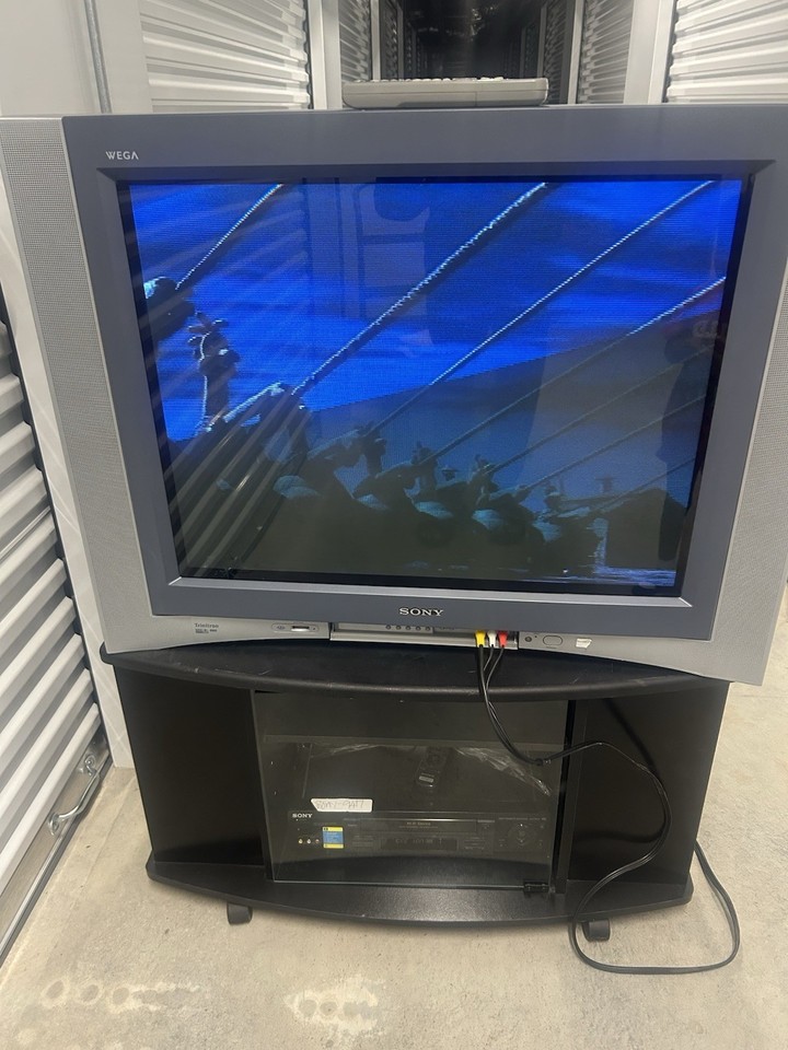 Sony Trinitron KV-32FS320 32” CRT RetroGaming Television Remote Stand ...