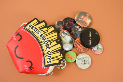 Y2K Hot Topic Pop Culture Pin & Button Pack! Assorted Emo, 2000s 14 ...