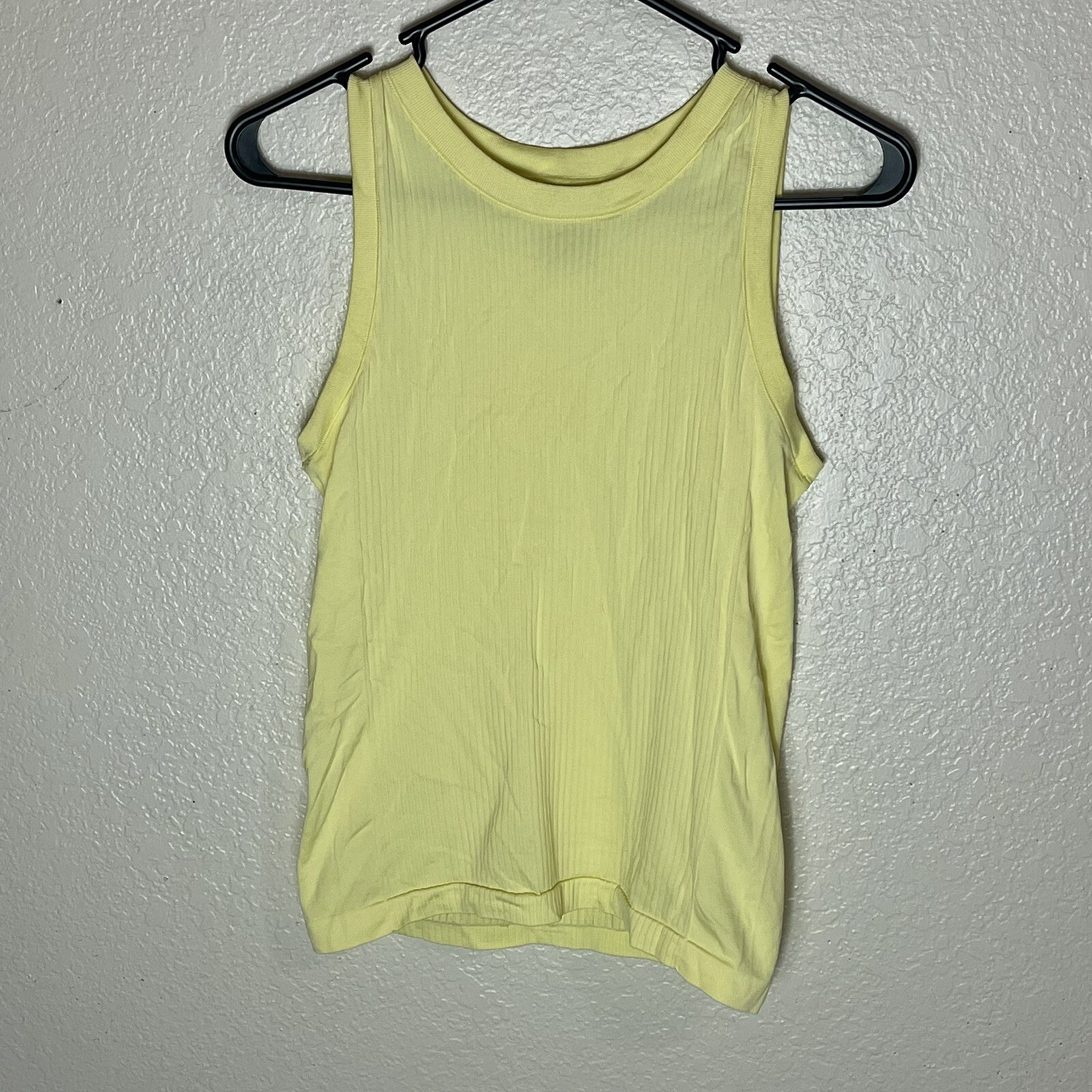ATHLETA bright lemon yellow athletic muscle tank top … - Gem