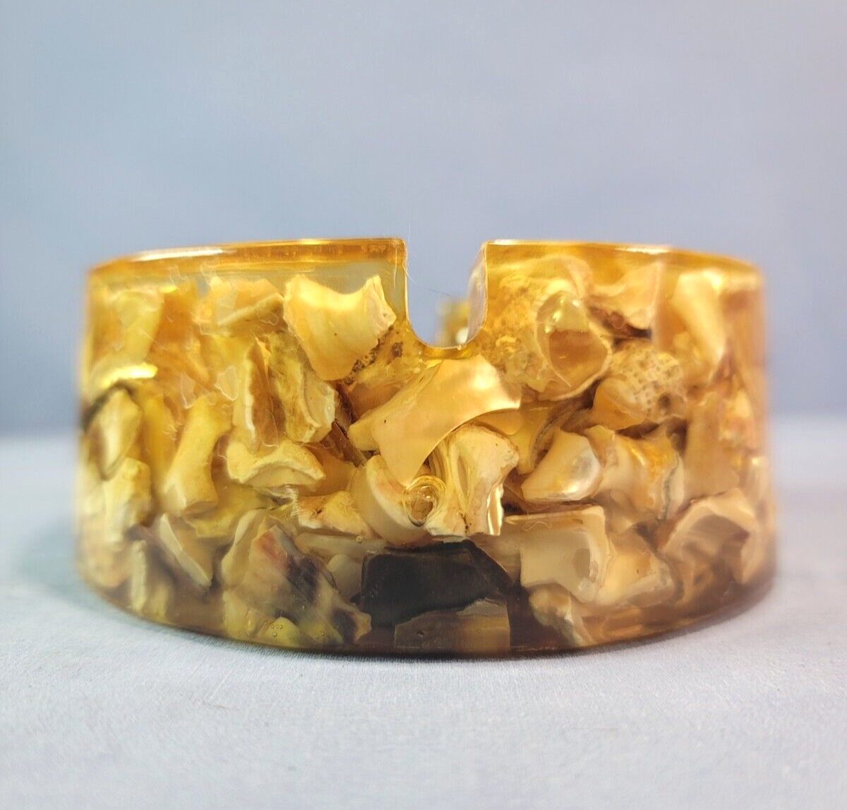Shell Flakes w/Mother of Pearl Ashtray Handmade UNIQUE Cigarette ...