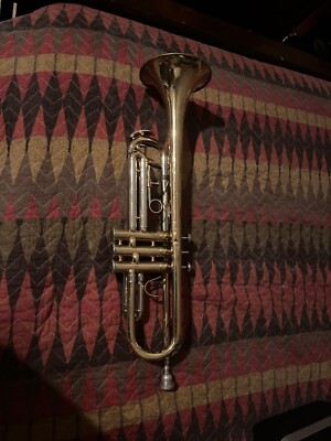 Rossetti Student Lacquer Gold Bb Trumpet | eBay