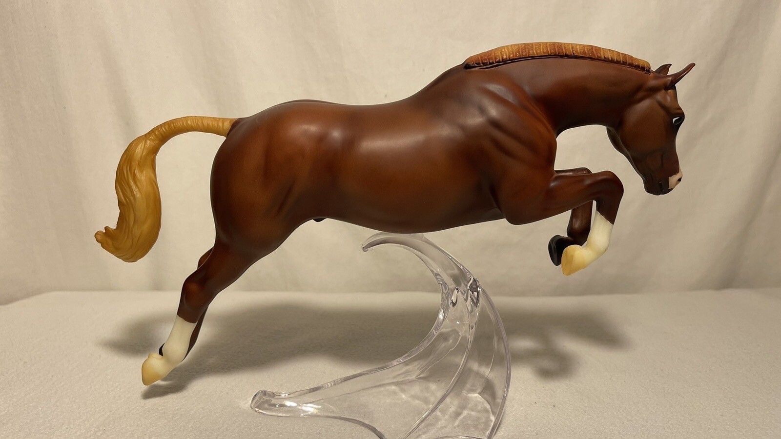 Retired Breyer Ballou, Champion Hunter Pony, Breyer Horses With Stand ...