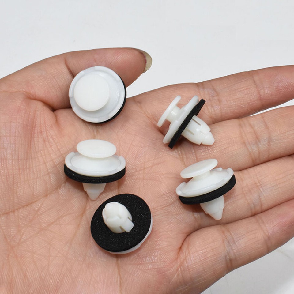 10 × Car Trunk Lid Tailgate Trim Clips Number-plate Light Retainer for ...