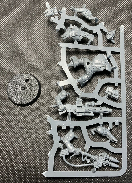 Warhammer 40K Orks Boyz 1 Rokkit Launcha / Big Shoota Ork Rocket Combat ...