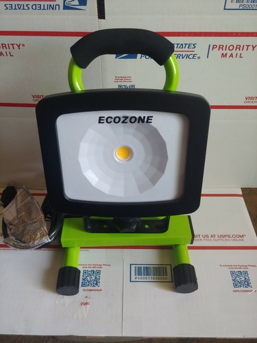 2000 Lumen LED Light Work Shop Home Garage Auto Flashlight L1681 Corded ...