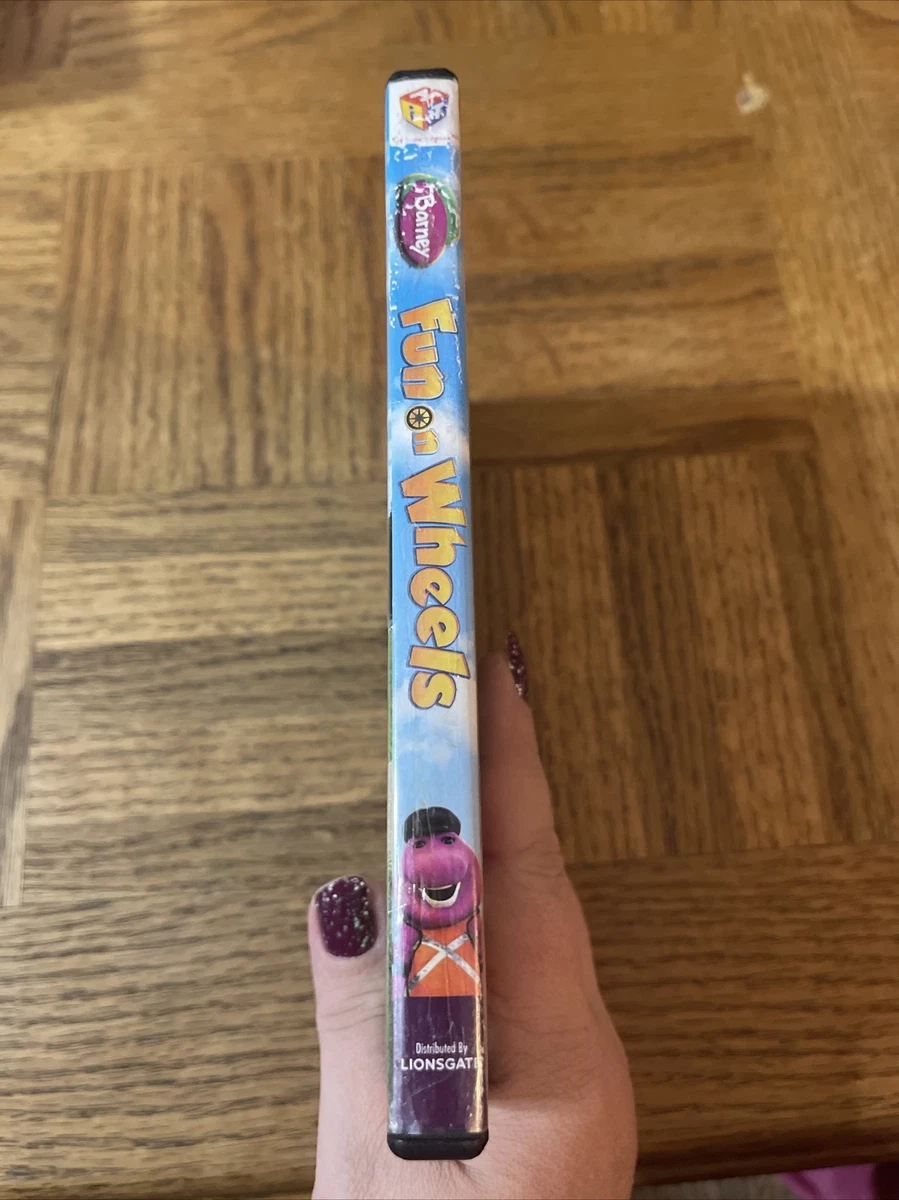 Barney Fun On Wheels