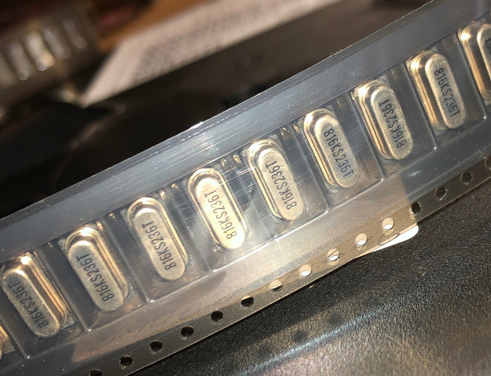 CX-49F 16000.000kHz Parallel Fundamental Quartz Crystal 16MHz Nom **NEW ...