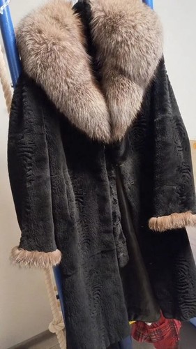 Sheared beaver fur coat Black Silver fox fur trimmed Long Size S-M / 10 ...