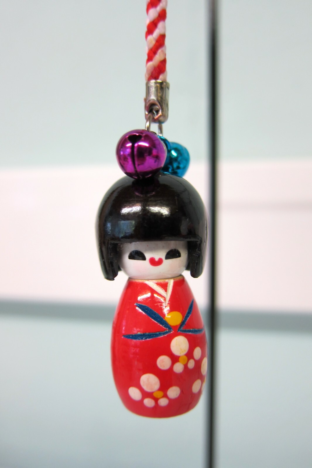 Japanese Style Kokeshi Geisha Wooden Doll Bell Key Mobile Phone Hand ...