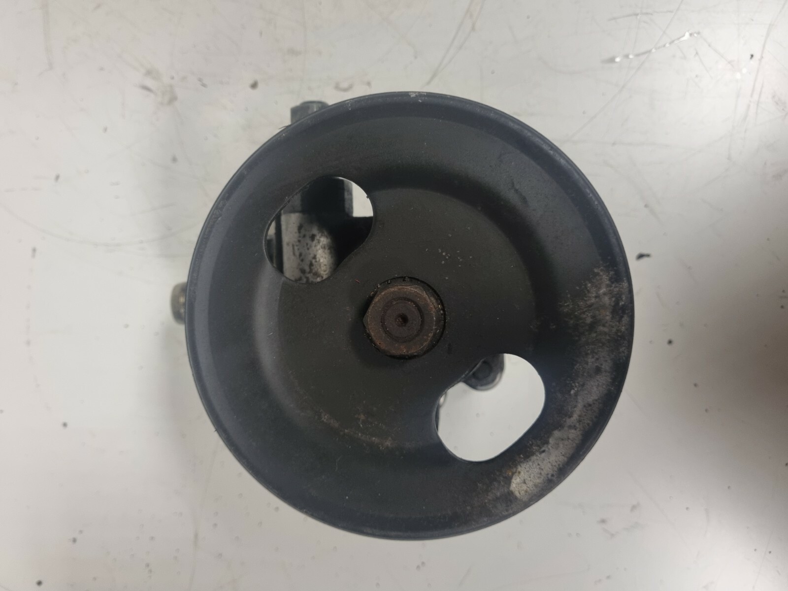 Mitsubishi L200 2002-2006 2.5 Diesel Power Steering Pump + Pulley ...