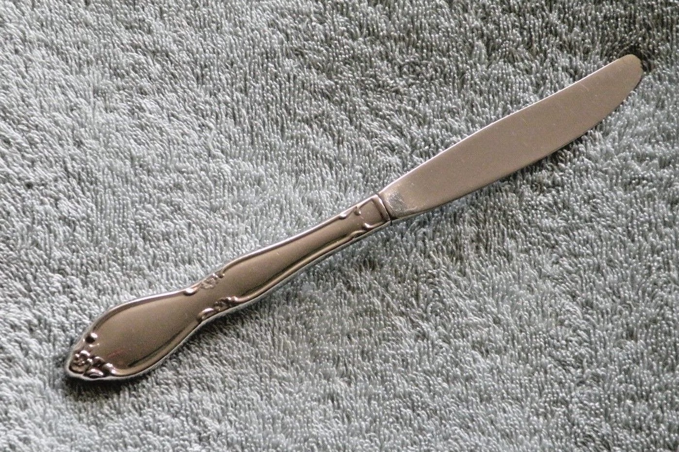 CHATELAINE - Oneida Community Stainless Flatware Betty Crocker Pattern ...