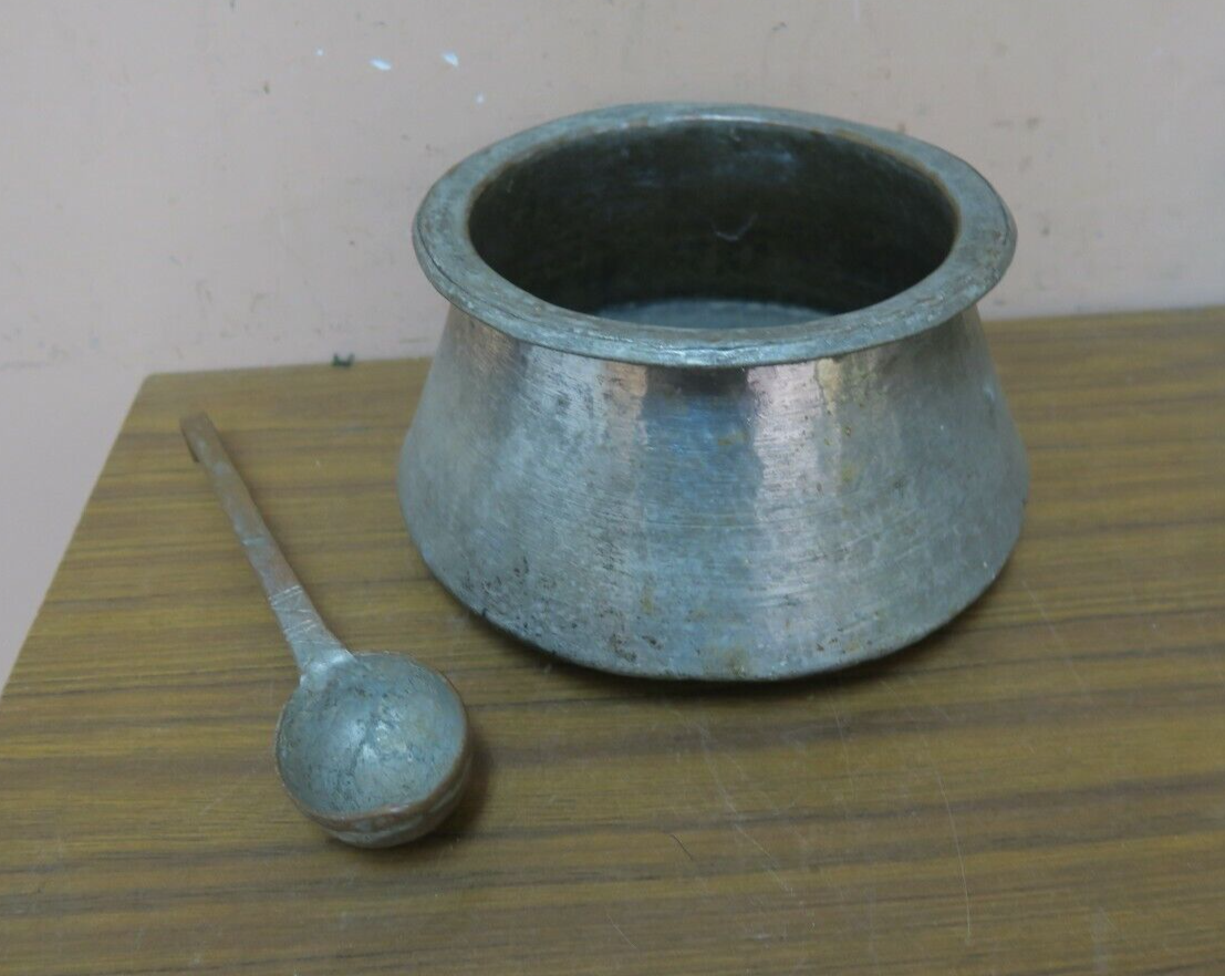 Vintage Islamic Turkish Hammered Copper Pot Cauldron with Ladle 9" x 4 ...