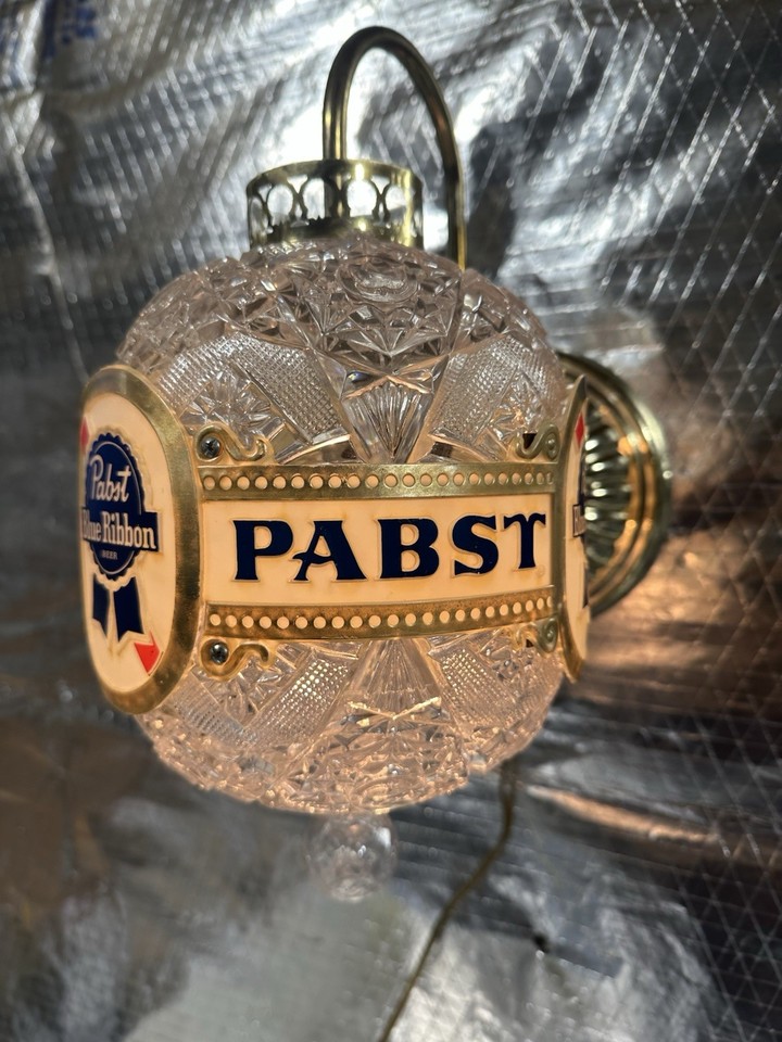 Vintage Pabst Blue Ribbon Beer Rotating Motion Lighted Wall Sconce PBR ...