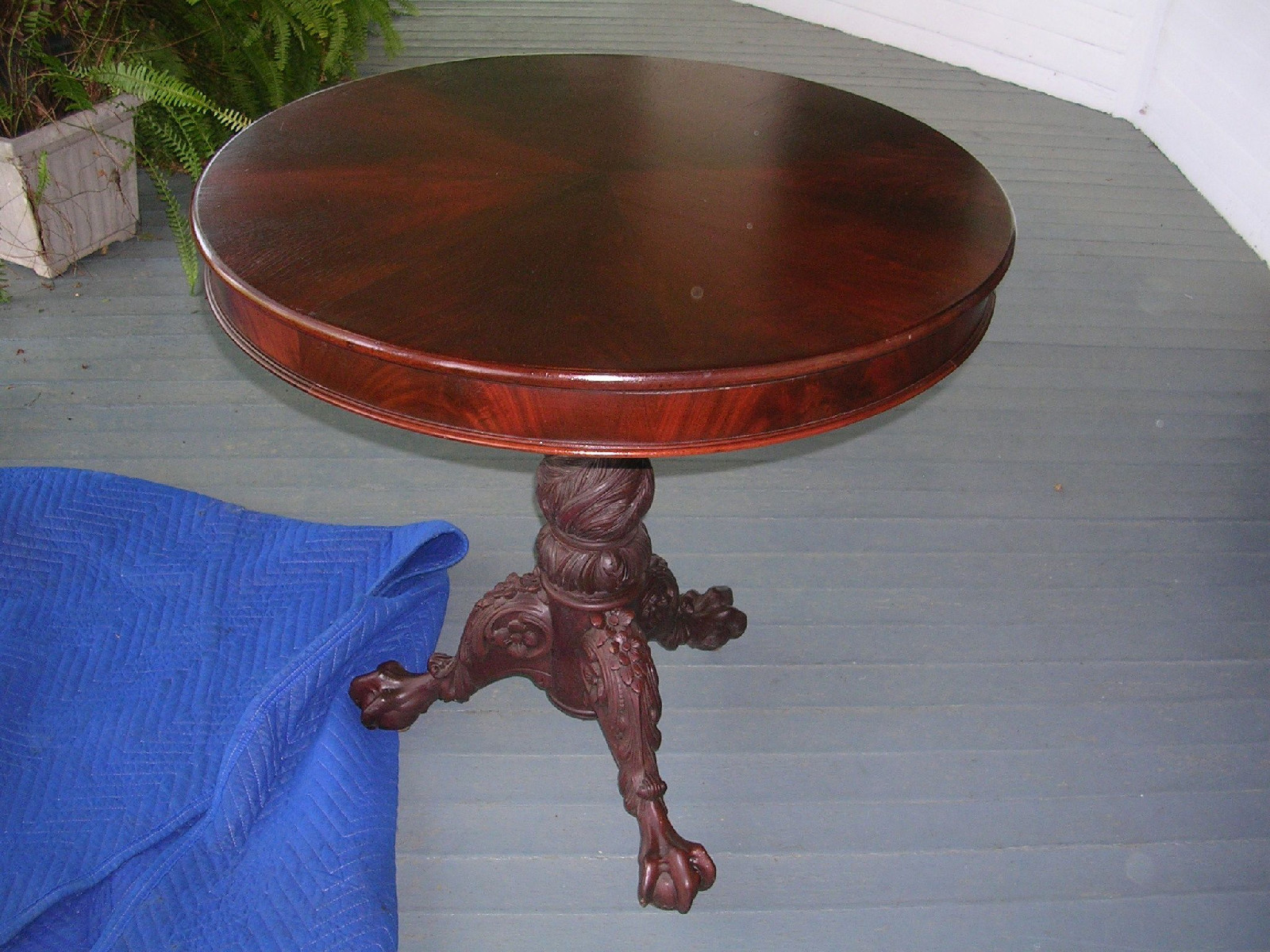 fabulous antique thomas day mahogany tilt top table, great acanthus ...