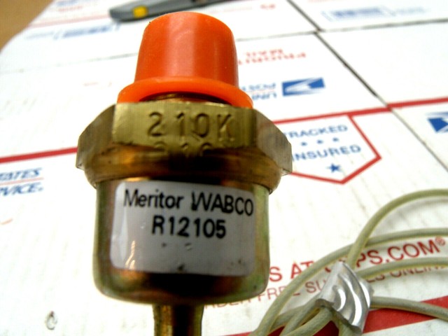 Meritor Air Tank Drain Valve R95512105 3/8 NPT Thread With Extra Crimp ...