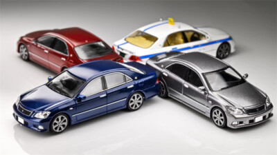 ZOOM 1:64 Crown 12th Gen GRS184 Diecast Model Car | eBay