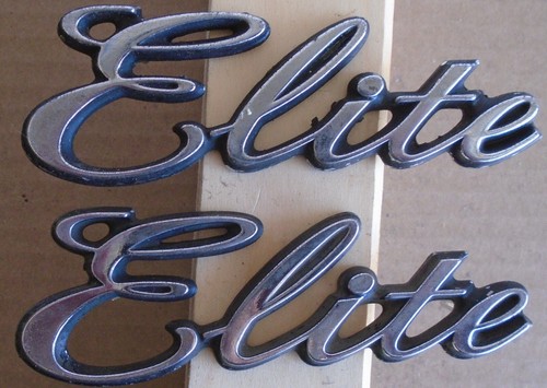 1975-75 Ford Elite Pair Of Emblems Nameplates Script Badge D5OB-16702 ...