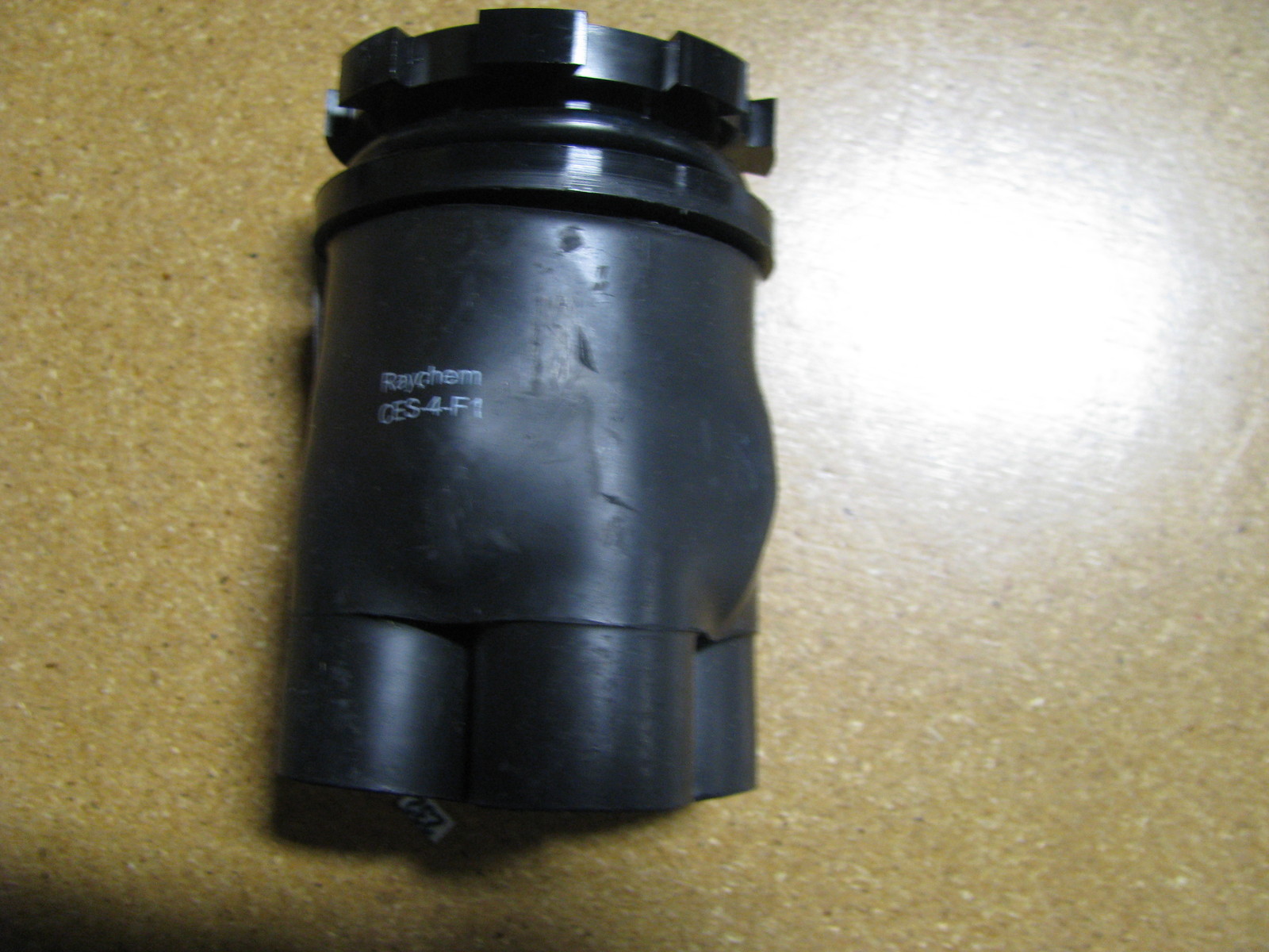 RAYCHEM INSULATOR FEED THRU # CES-4-F1 NSN: 5970-01-565-5246 | eBay