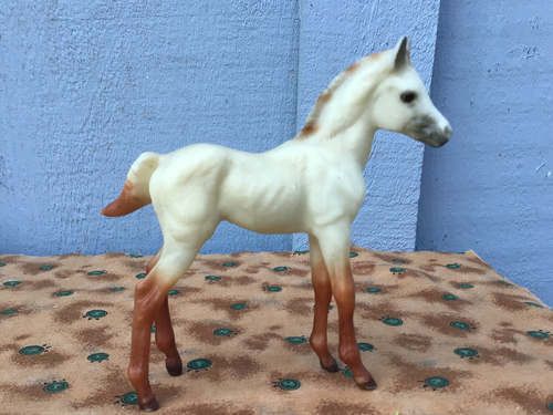 Breyer Classic Horse Mustang Foal #3353 Family Gift Set Red Dun 1998 ...